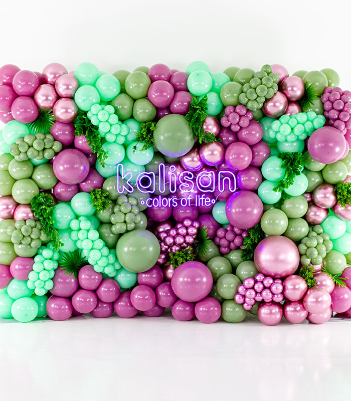 Balloon Wall summer vibes – Hooray London Balloons